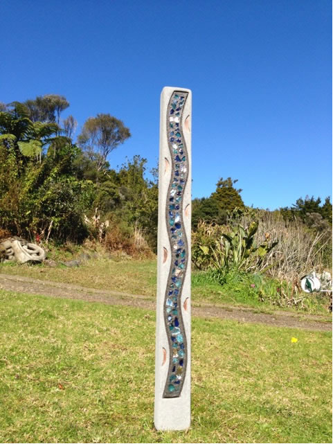 Paradise Design Sculpture - Totems